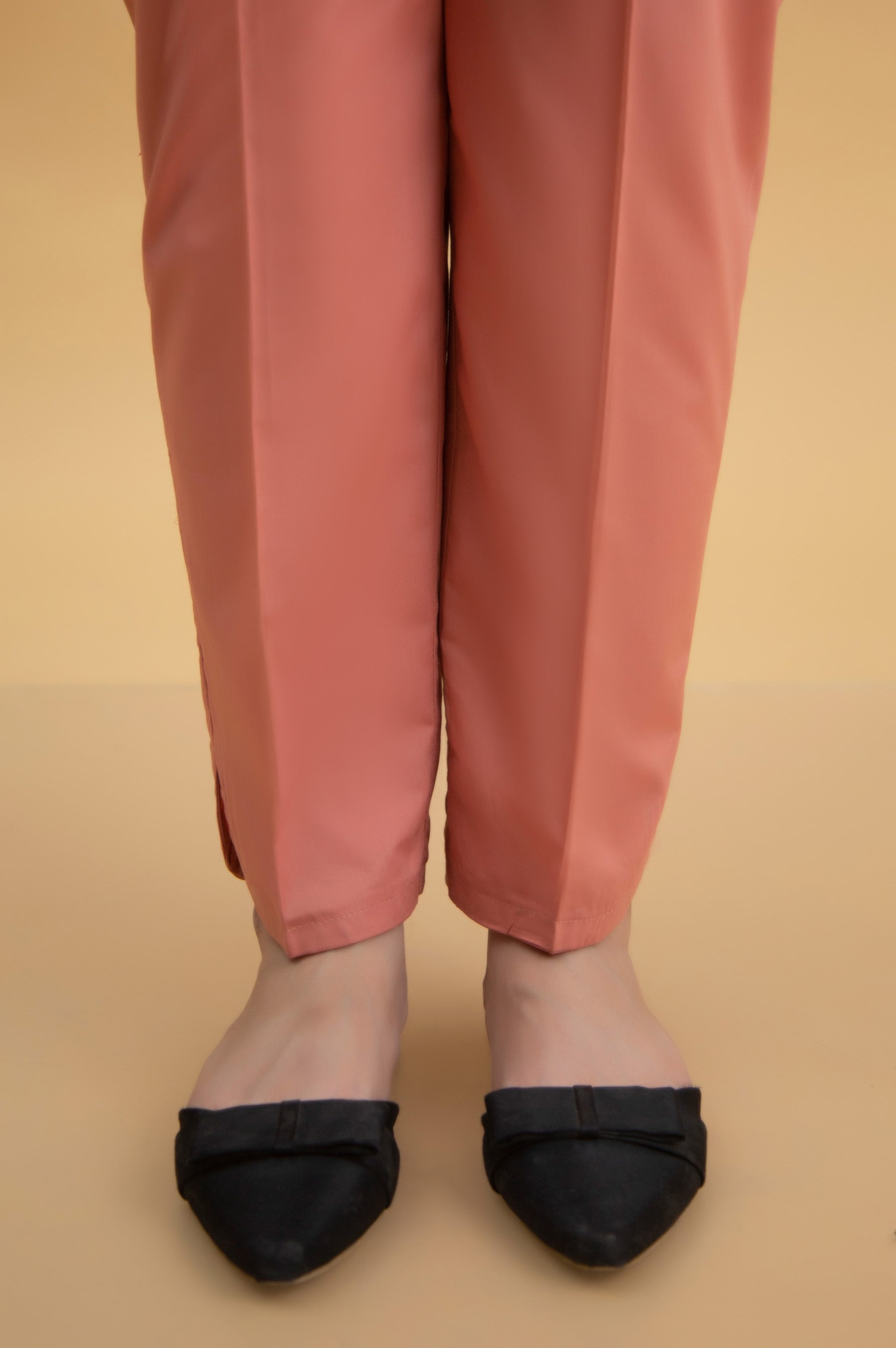 Basic Cambric Cigarette Pants - Coral – Zeenwoman