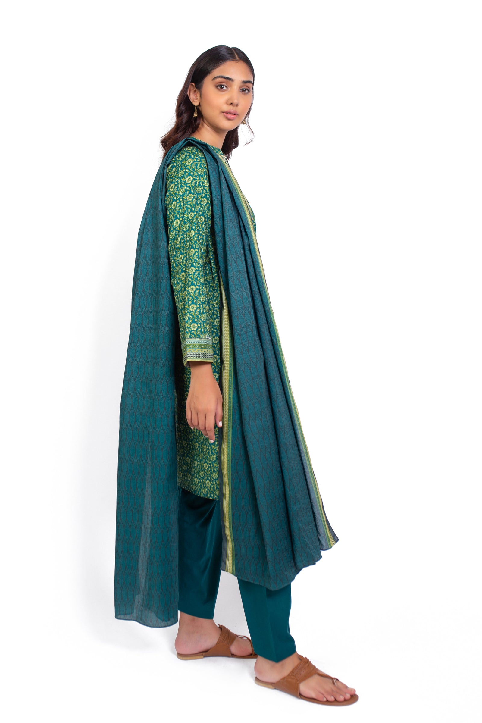 Stitched 3 Piece Embroidered Cottel Suit – Zeenwoman