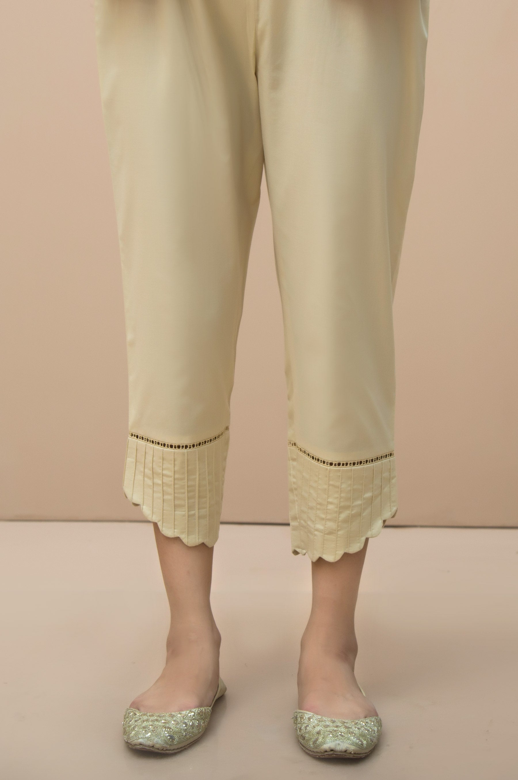 Embellished cigarette Pants - Beige – Zeenwoman