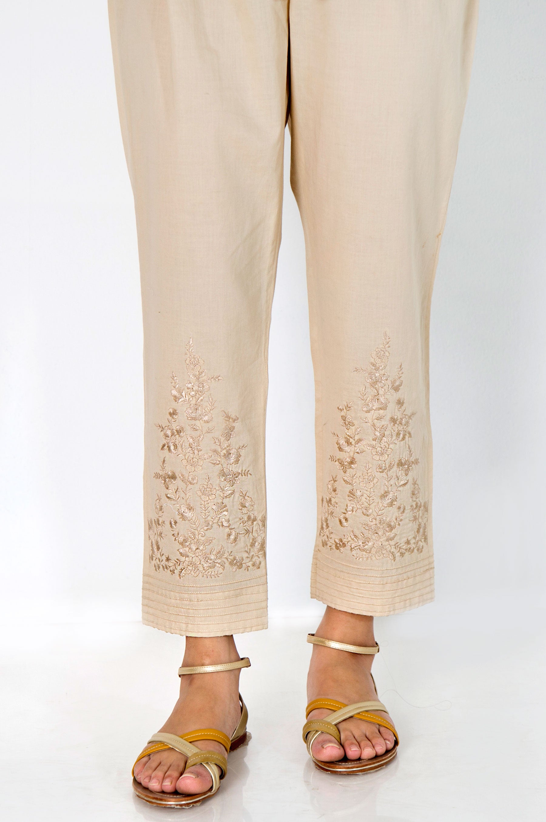 Embroidered Cambric Cigarette Pant - Beige – Zeenwoman